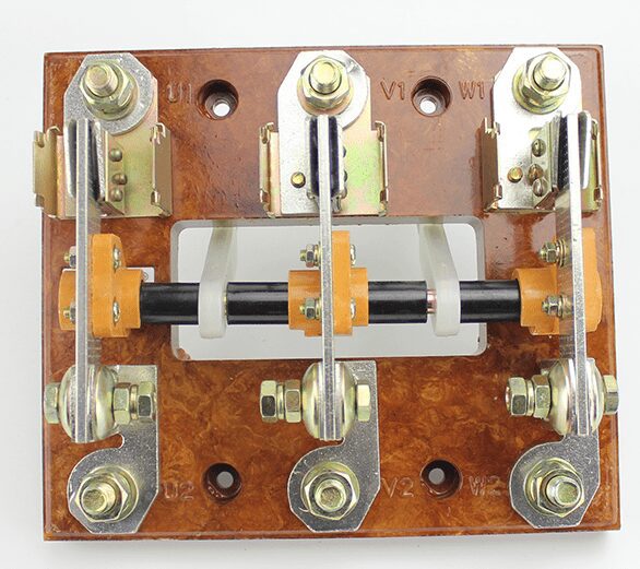 What is Knife Disconnect Switch? Knife Switch Types